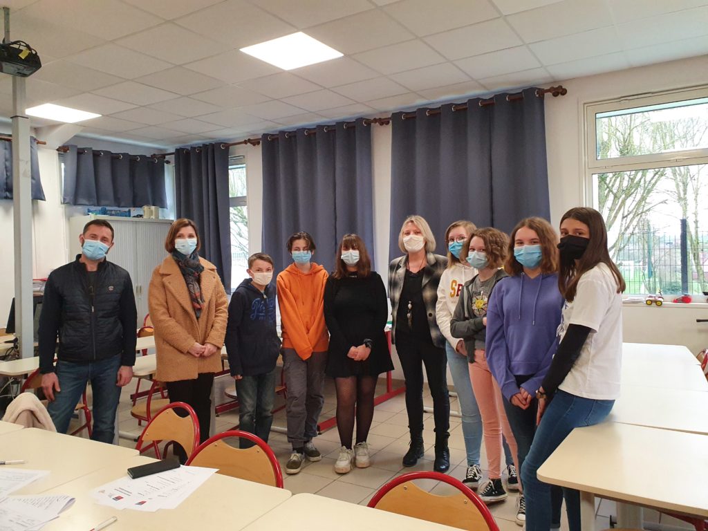 Le collège Montaigne de Poix du Nord en partenariat avec Stuntac Usinage - UIMM Grand Hainaut